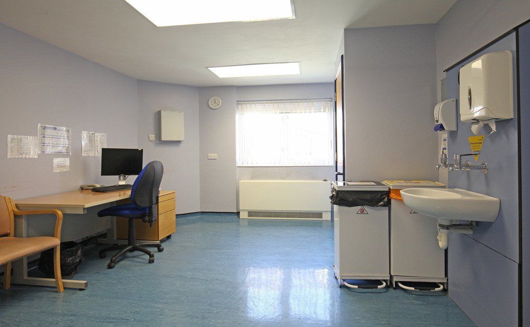Examination room 01 DG 41 | NHS Open Space